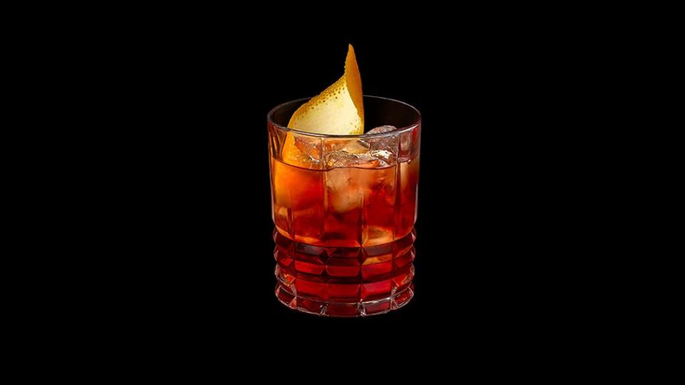 Cocktail Negroni có gì đặc biệt? Cách pha chế món thức uống này