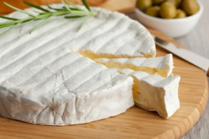 Tìm hiểu phô mai brie: Cách sản xuất, thành phần dinh dưỡng và bí quyết ...
