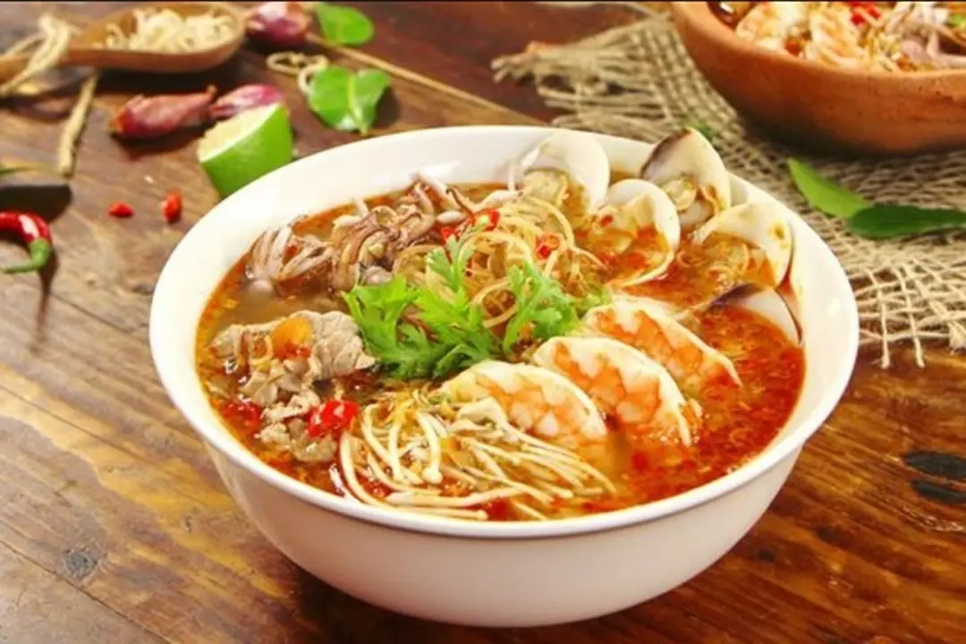 Bún Thái bao nhiêu calo? Ăn bún Thái có béo không?