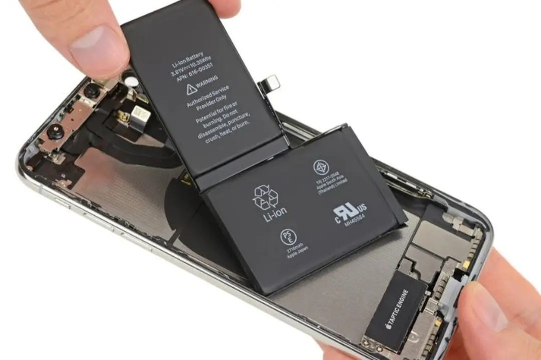 Bảng giá thay pin iPhone chính hãng Apple mới nhất 2026