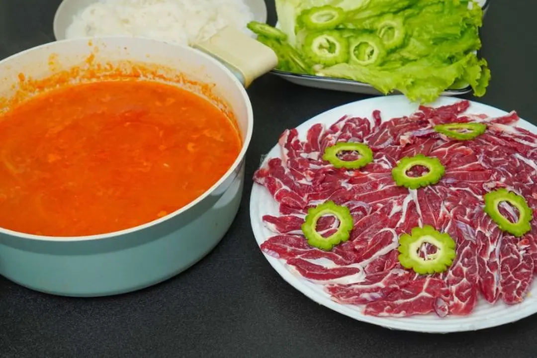 Bò nhúng ớt - Món lạ miệng, cay ngon hấp dẫn cho các buổi tiệc
