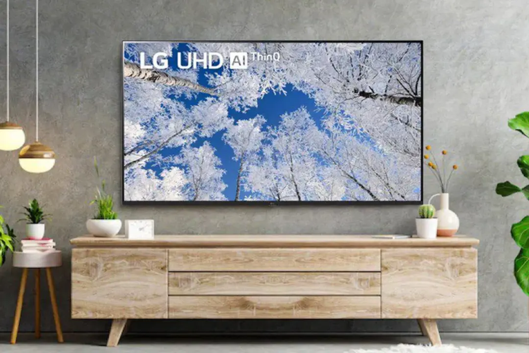Đánh giá tivi 43UQ7050, thiết kế tinh tế, hình ảnh 4K sắc nét và âm ...