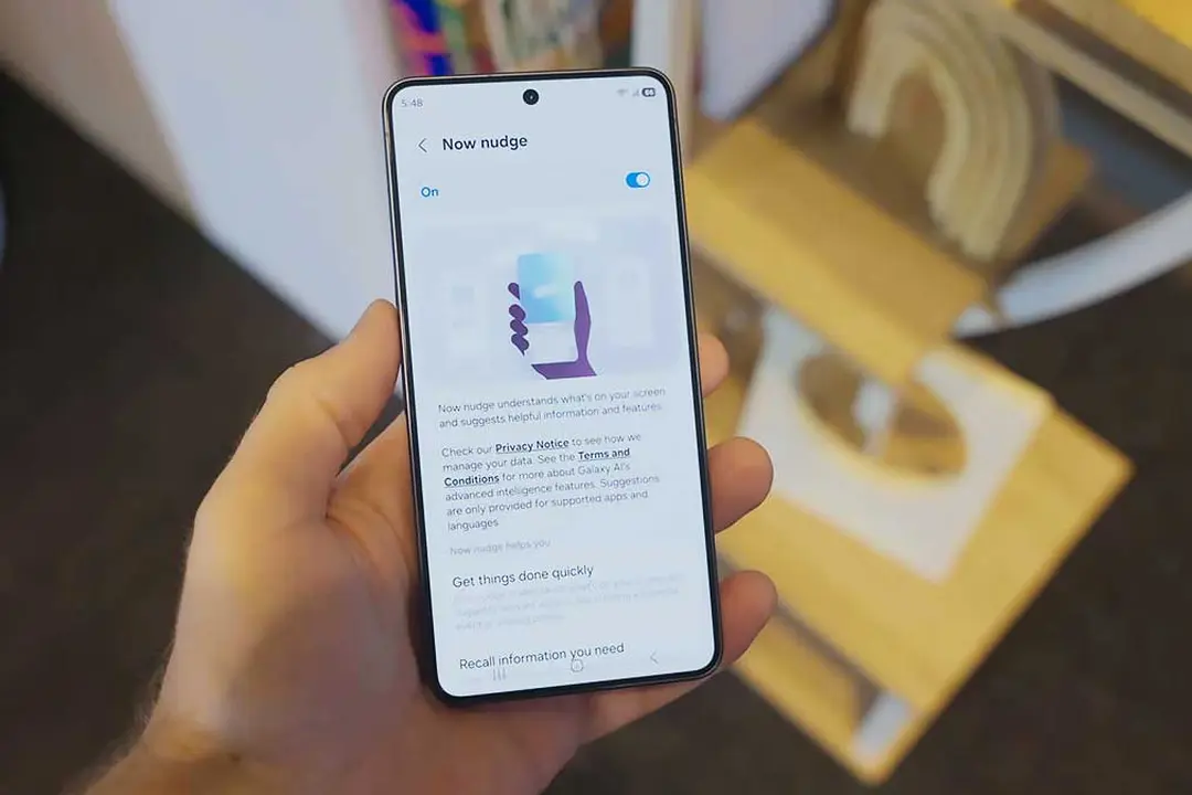 Samsung đưa AI chủ động lên Galaxy S26 với Now Nudge