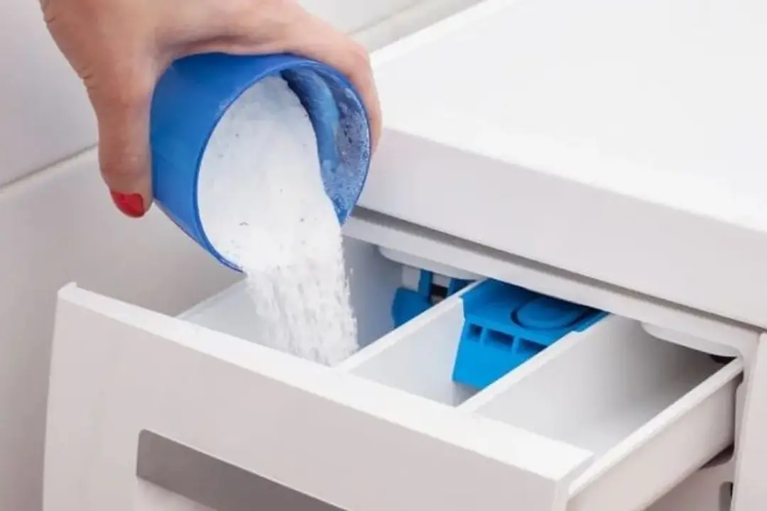 Máy giặt cửa ngang có dùng được bột giặt không? Lưu ý khi dùng