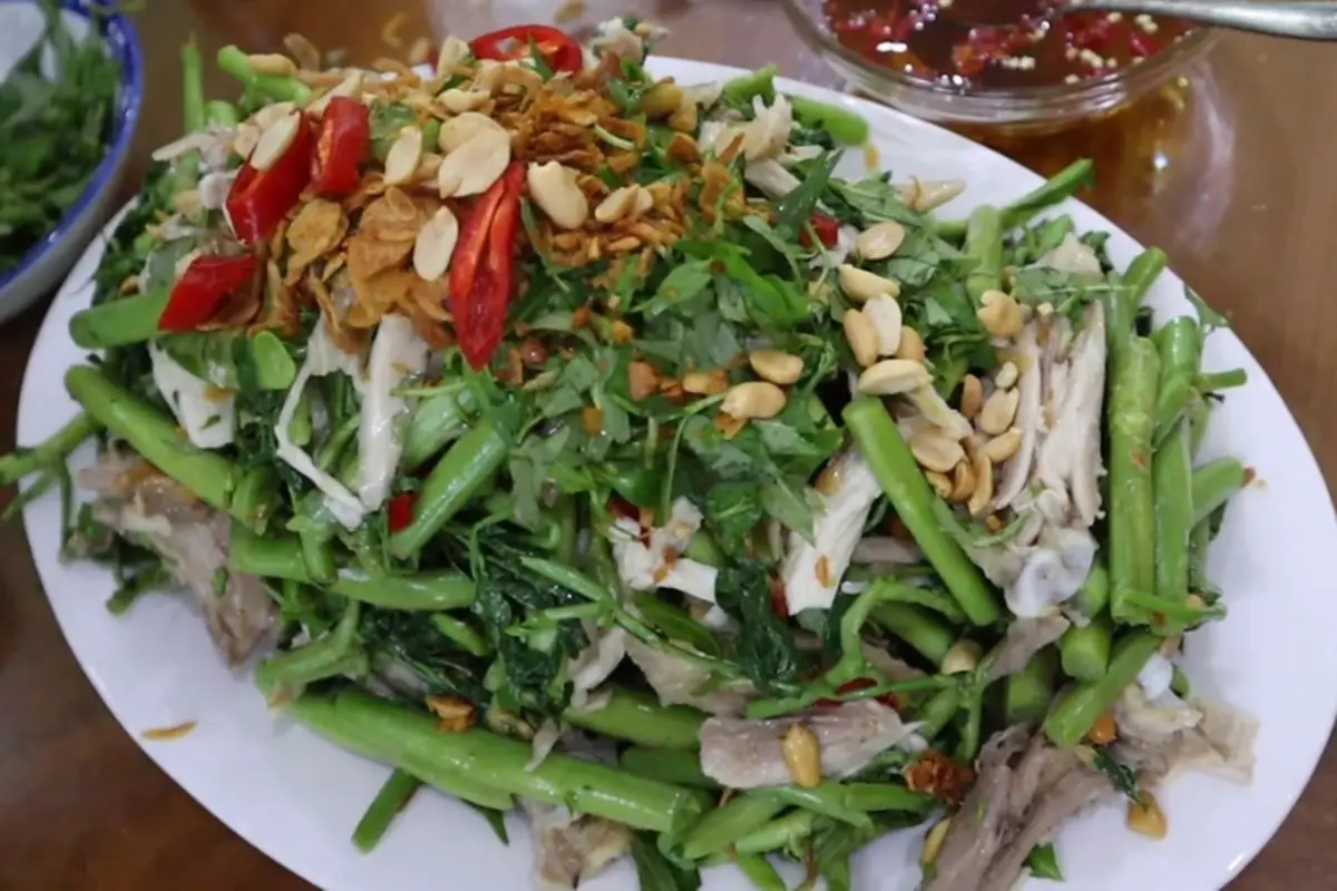 Công thức chế biến món rau nhút xào tỏi, thơm ngon hấp dẫn