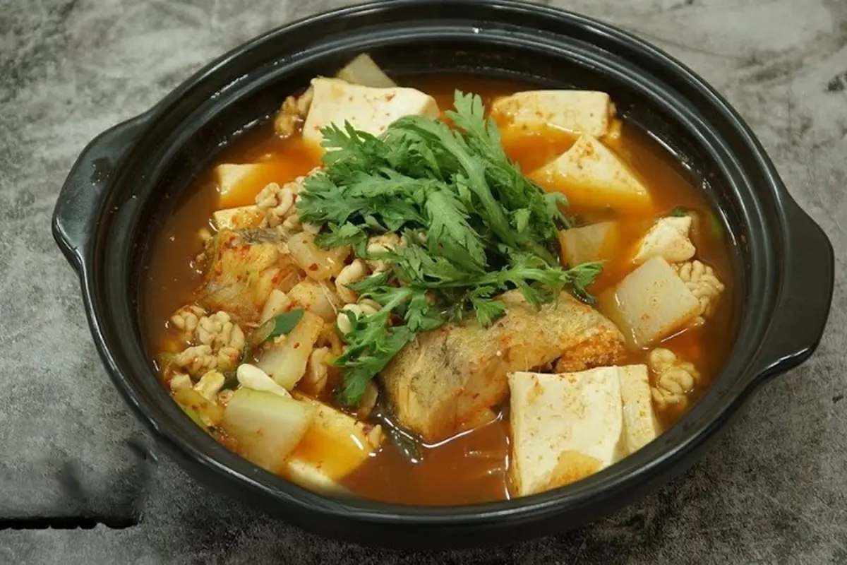 Cách nấu canh cá minh thái Hàn Quốc bổ dưỡng, lạ miệng