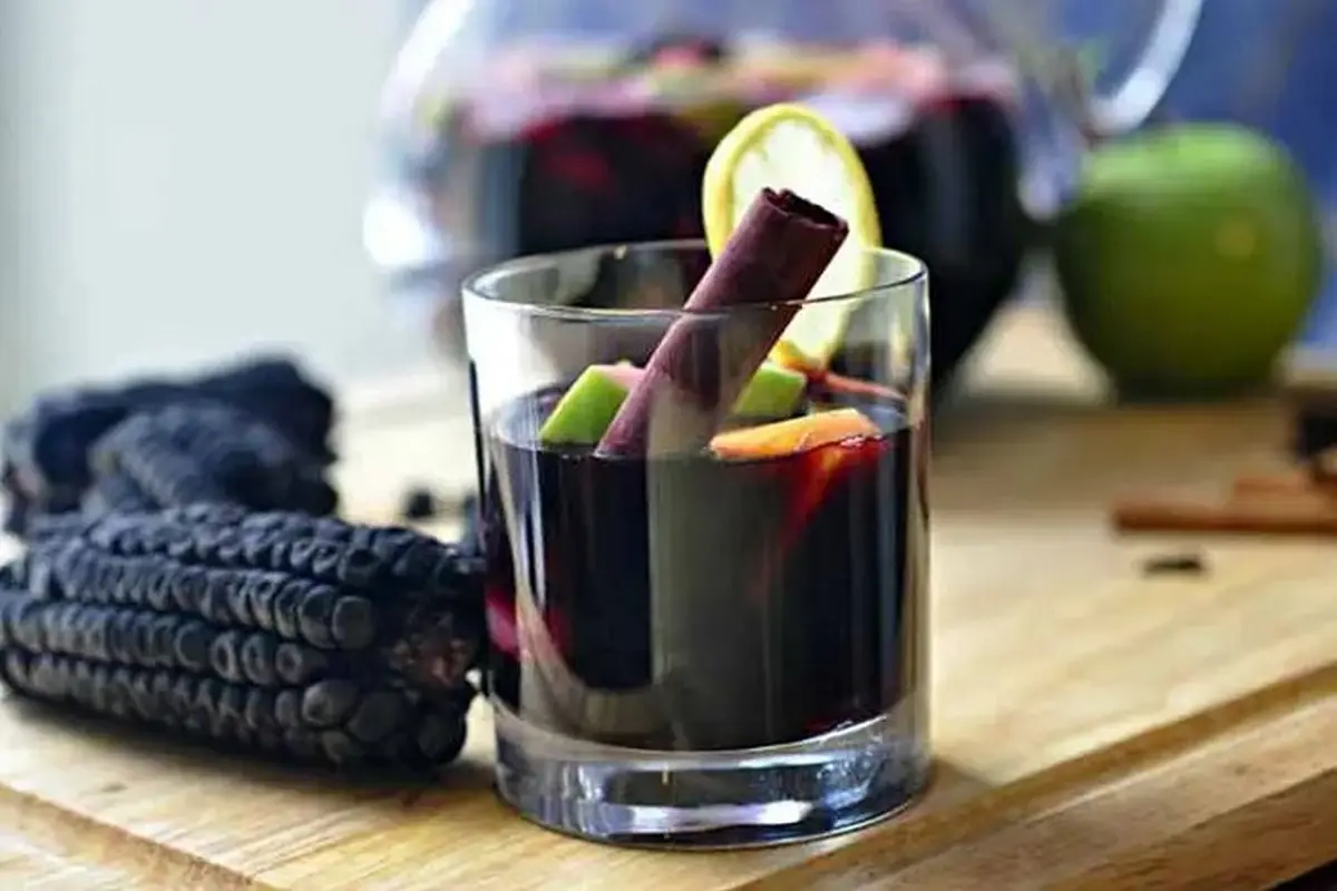 Cách ngâm rượu ngô tím - đặc sản thơm ngon vùng Tây Bắc với nhiều lợi ...