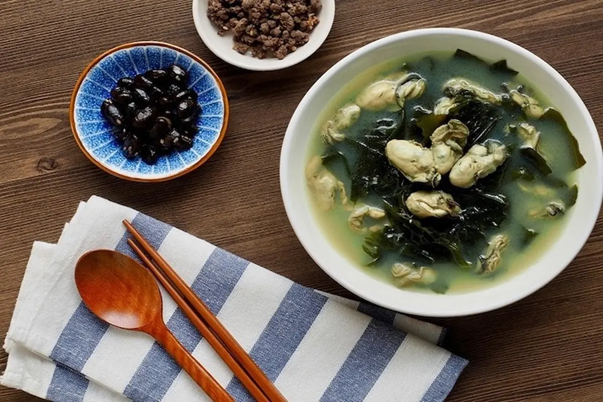 Cách làm canh hàu rong biển – Món ngon thanh mát, bổ dưỡng cho cả gia đình