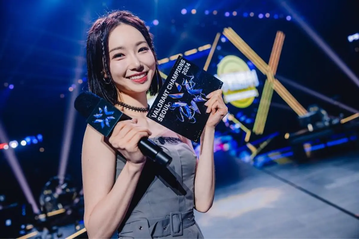 Jenn Lee là ai? Tìm hiểu về nữ MC làm bùng nổ làng Valorant