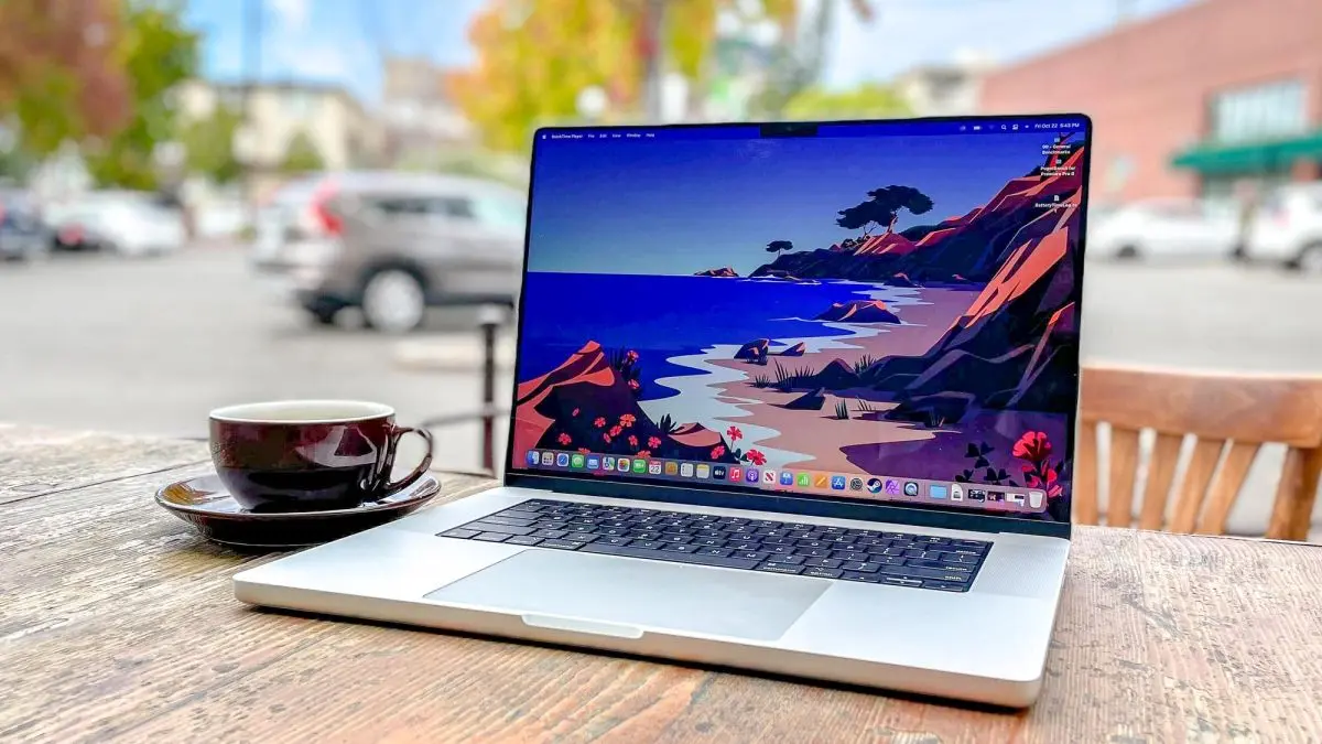 Các dòng MacBook thiết kế đồ hoạ tốt đáng mua nhất 2025