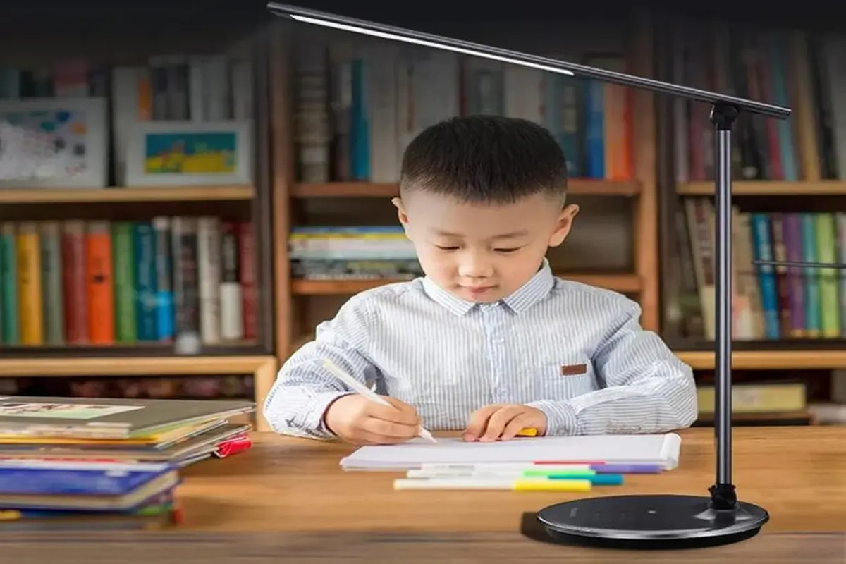 Khám phá top đèn bàn học chống cận uy tín, chất lượng tốt nhất cho học ...