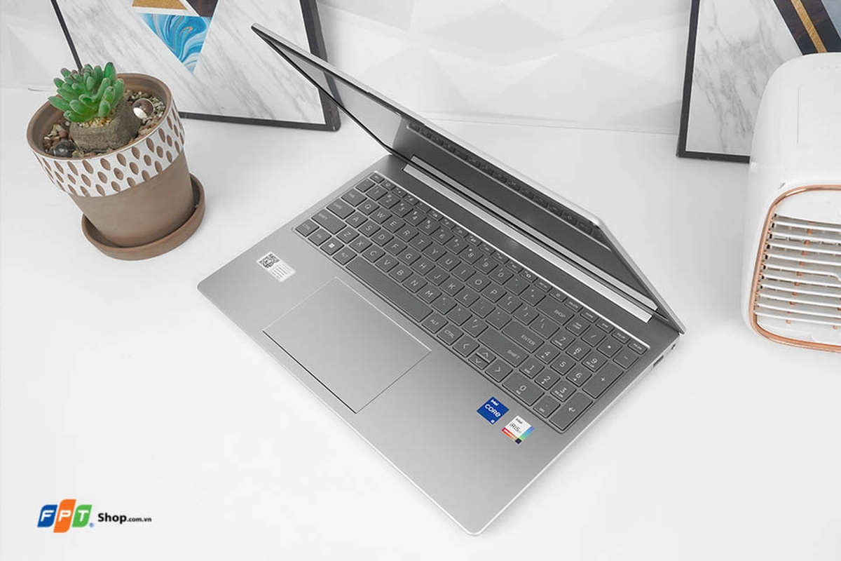 HP 15-fd0235TU | Chính hãng, giá ưu đãi nhất