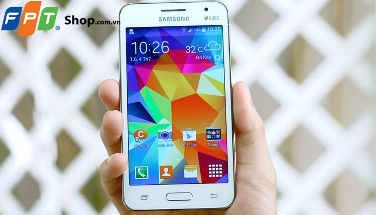 Trên tay chiếc smartphone tầm trung đình đám một thời Samsung Galaxy Core 2