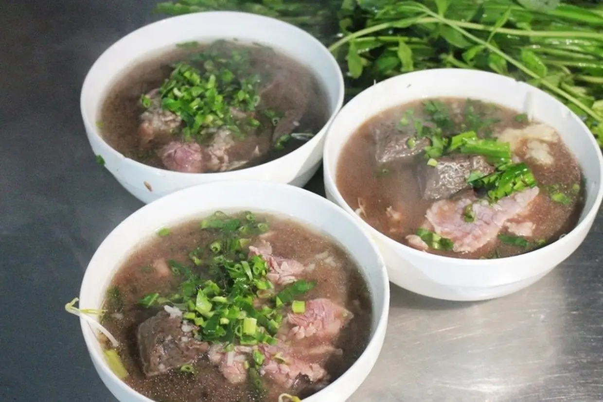 Cách nấu cháo bò Tri Tôn thơm ngon, đậm đà hương vị đặc sản An Giang tại nhà