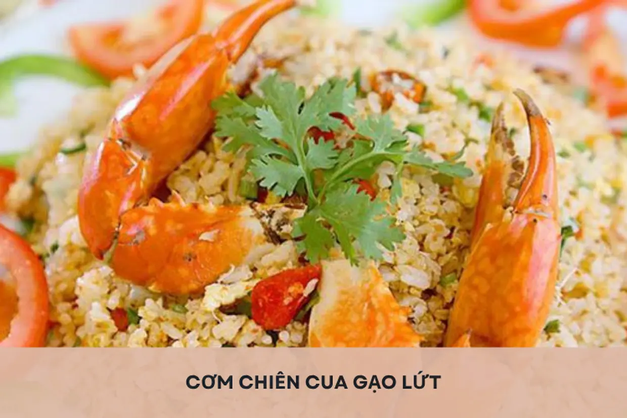 Cách làm cơm chiên cua gạo lứt thơm ngon, chuẩn vị nhà hàng
