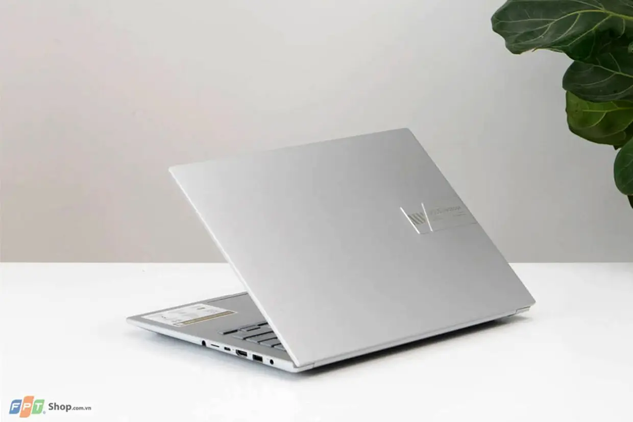 Trên tay ASUS Vivobook 14X OLED: Laptop mỏng nhẹ cho sinh viên và dân ...