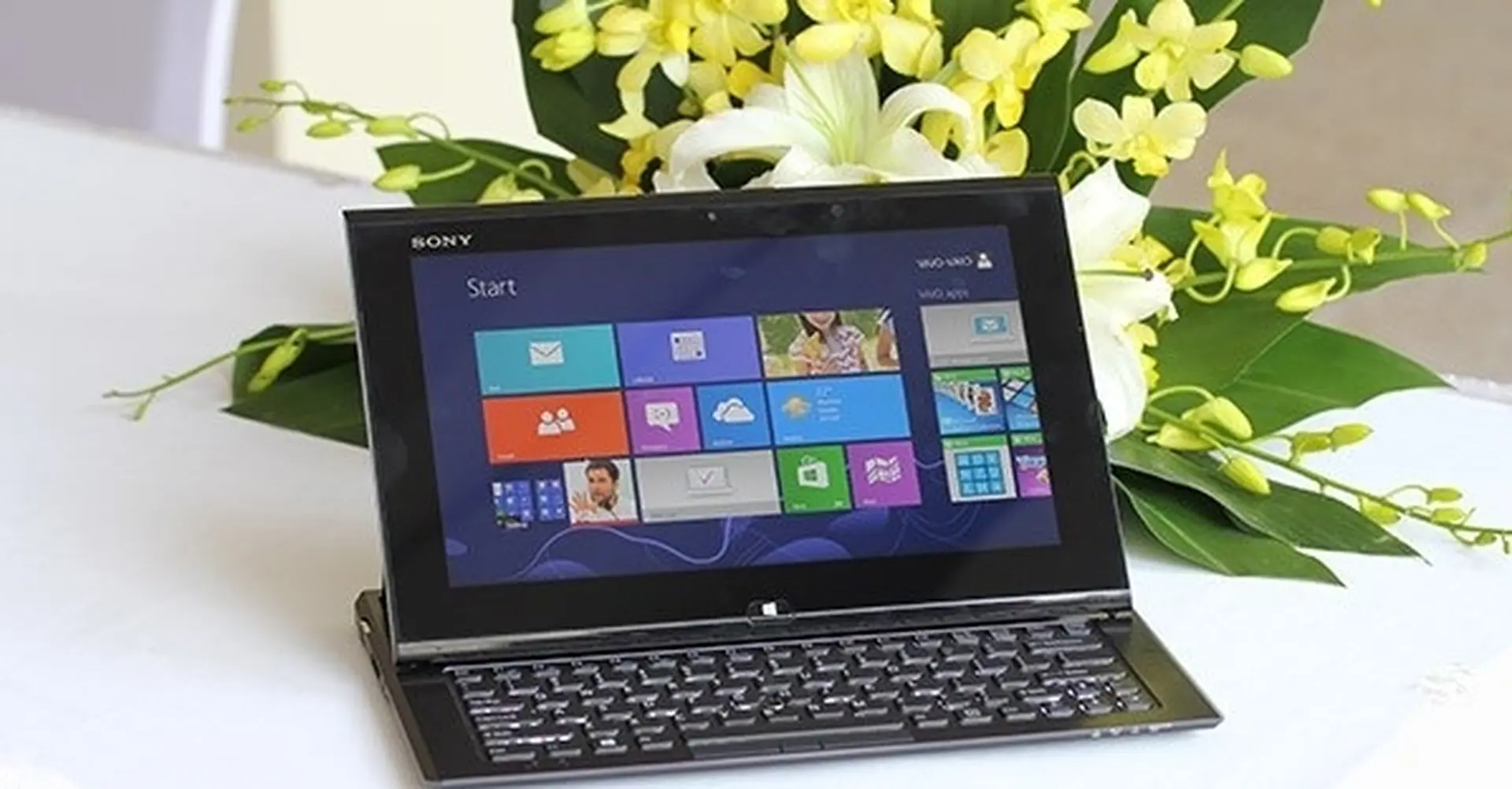 Sony Vaio Duo 11 có gì đặc biệt trong thiết kế?