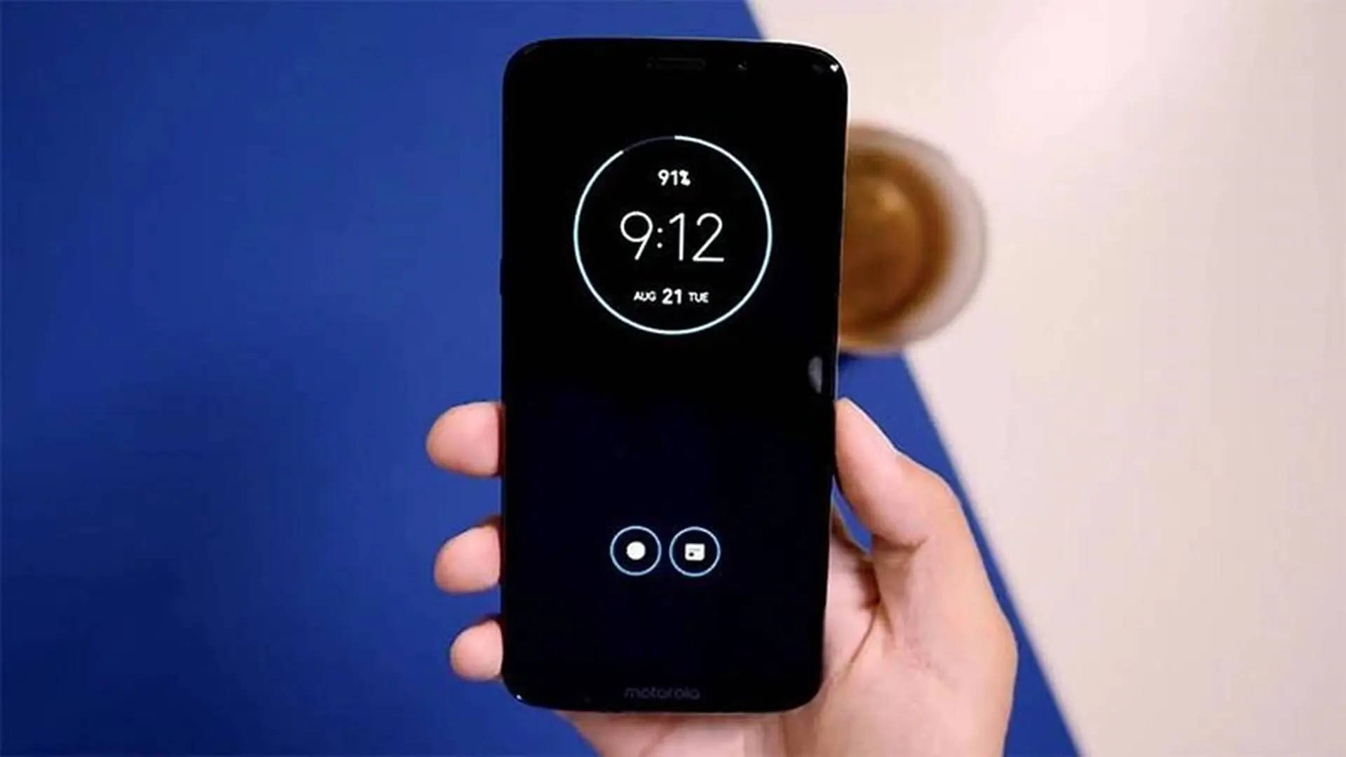 Moto Z4 lộ diện với chip Snapdragon 8150, Moto Mod 5G