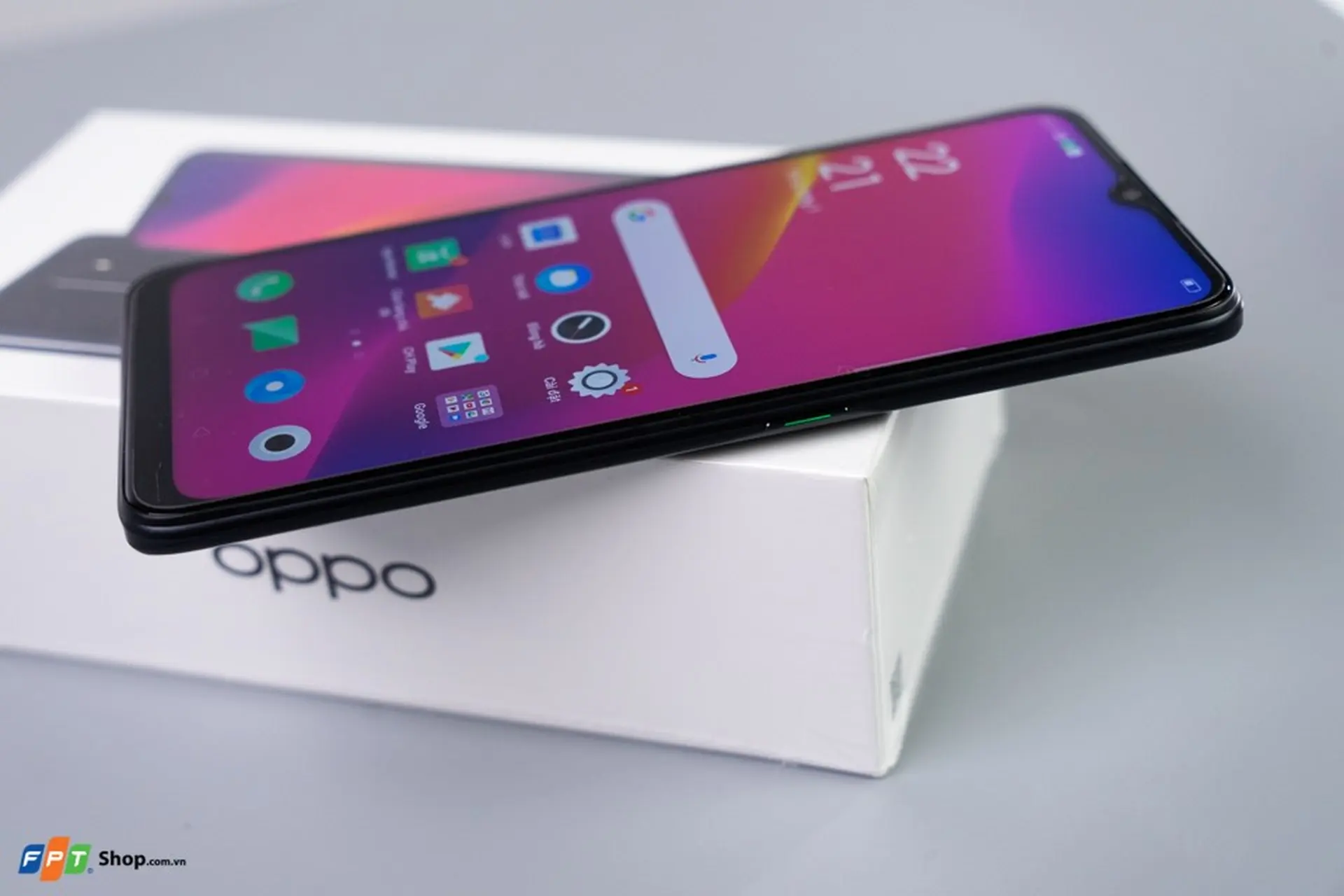OPPO A5 2020 - 4 Camera sau siêu sắc nét