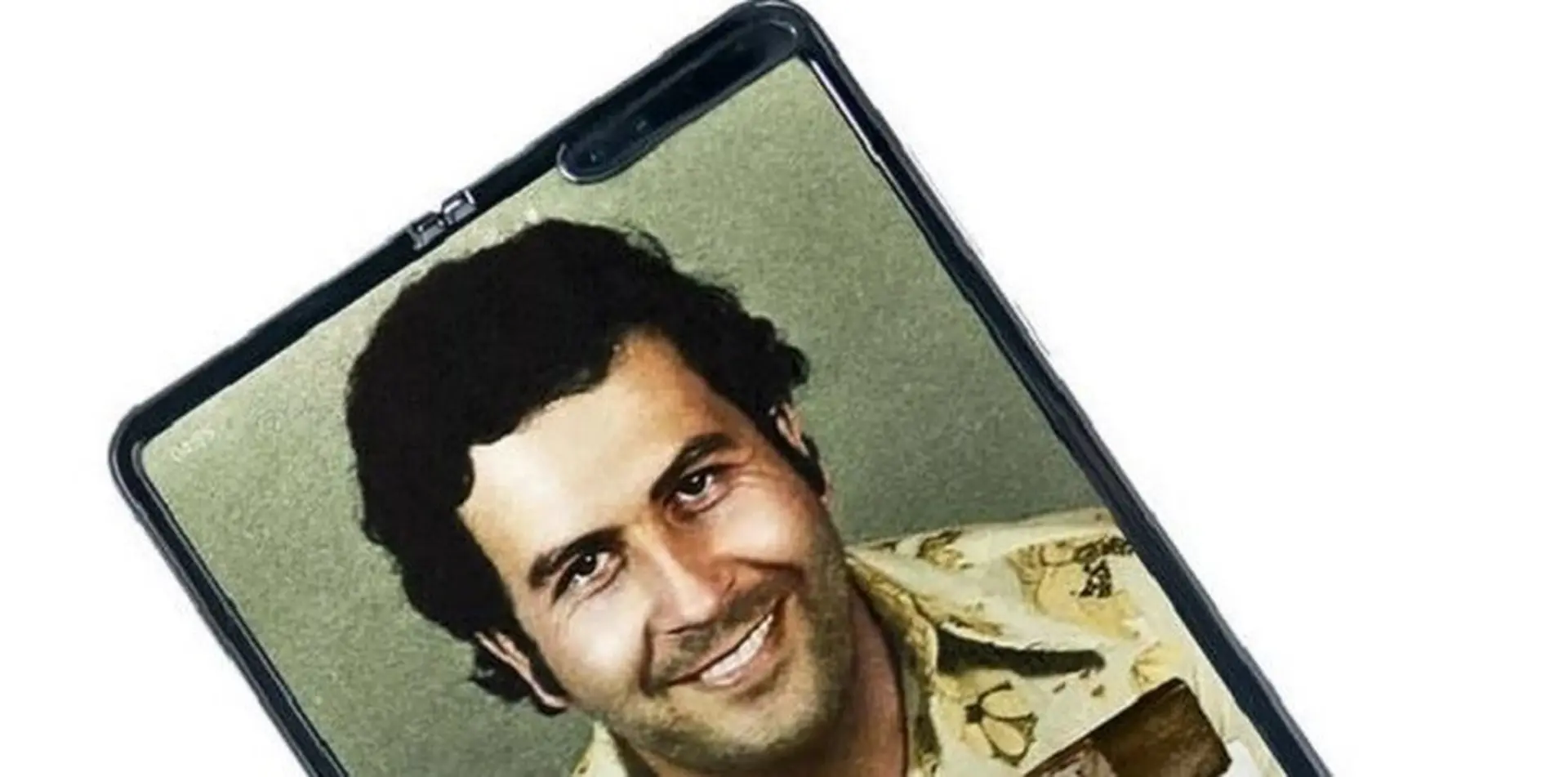 Escobar Fold 2 ra mắt với giá cực rẻ trông giống như Galaxy Fold