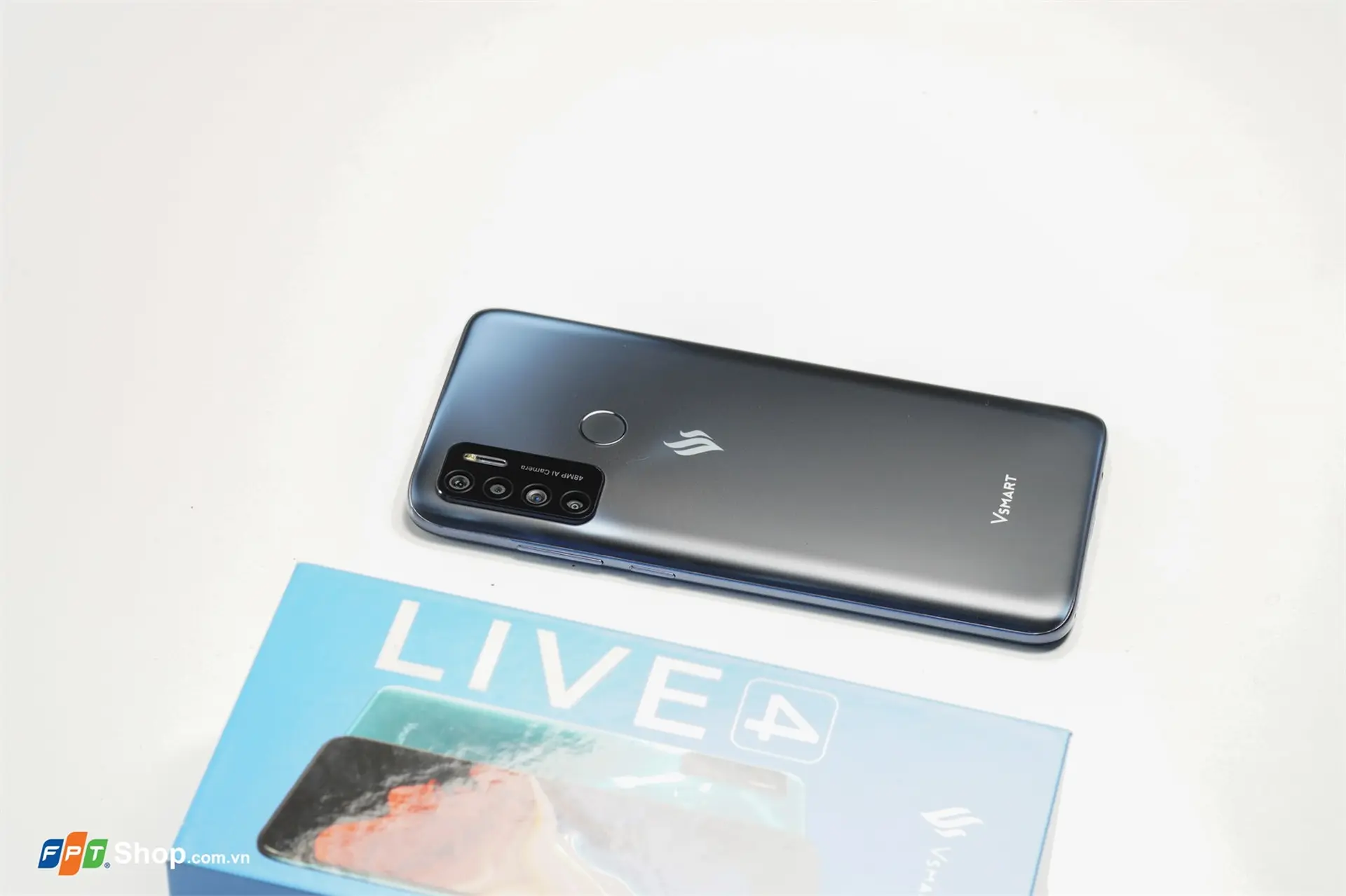 Vsmart Live 4 6GB-64GB | Pin trâu 5000 mAh - Bảo hành 18 tháng