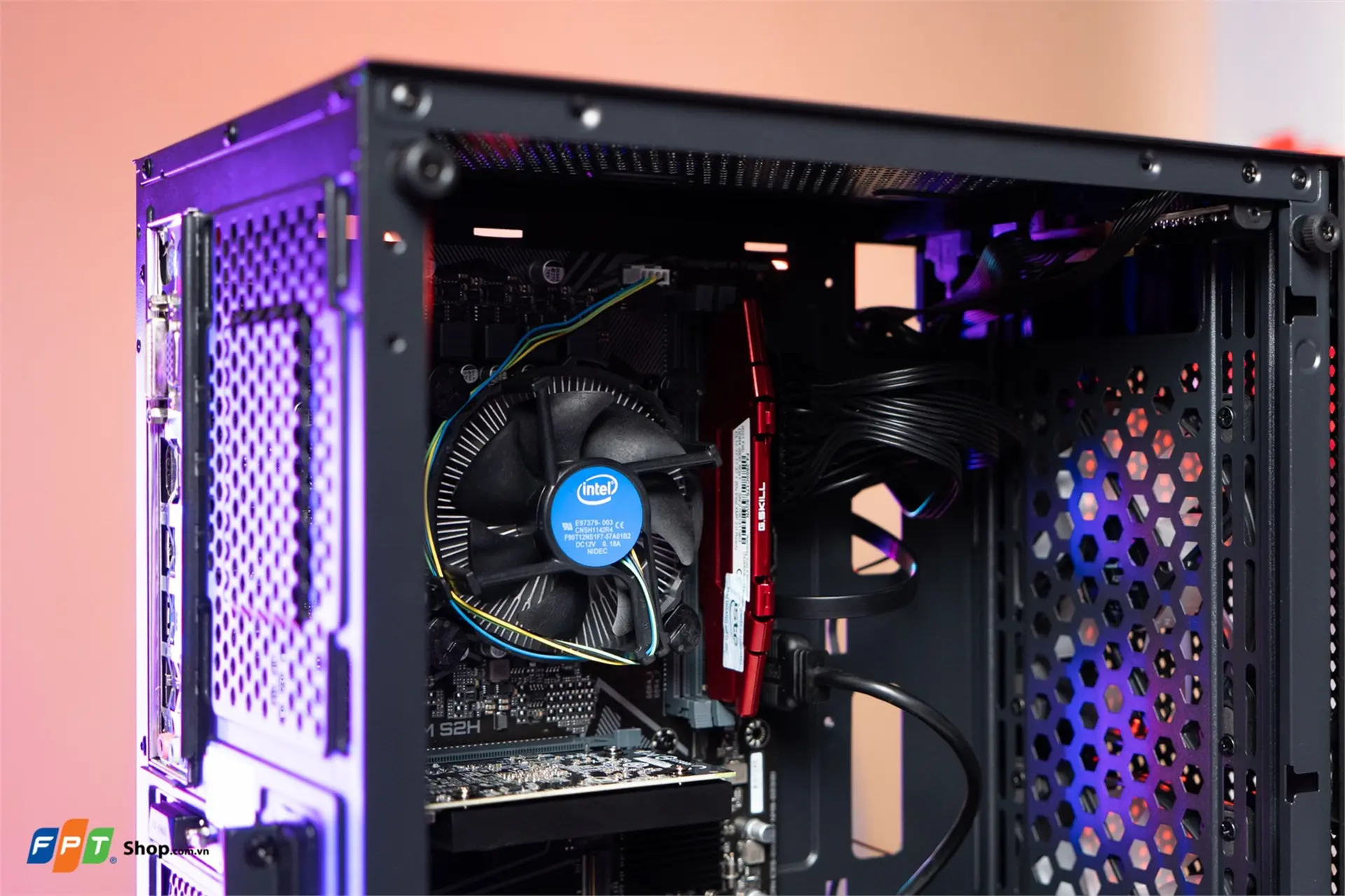 PC Gaming E-POWER 004 Intel Core i3-10100F/8 GB/240 GB/GeForce GT 1030/ ...