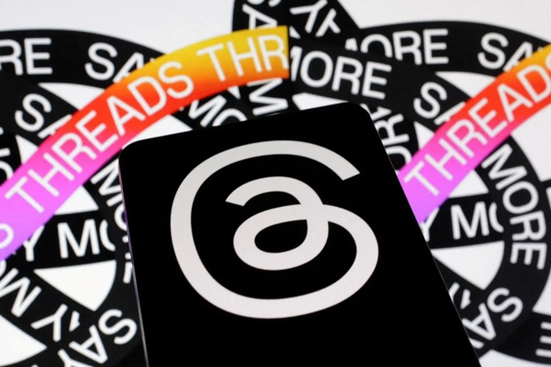 Mạng xã hội Threads là gì? Cách sử dụng Threads cho người mới