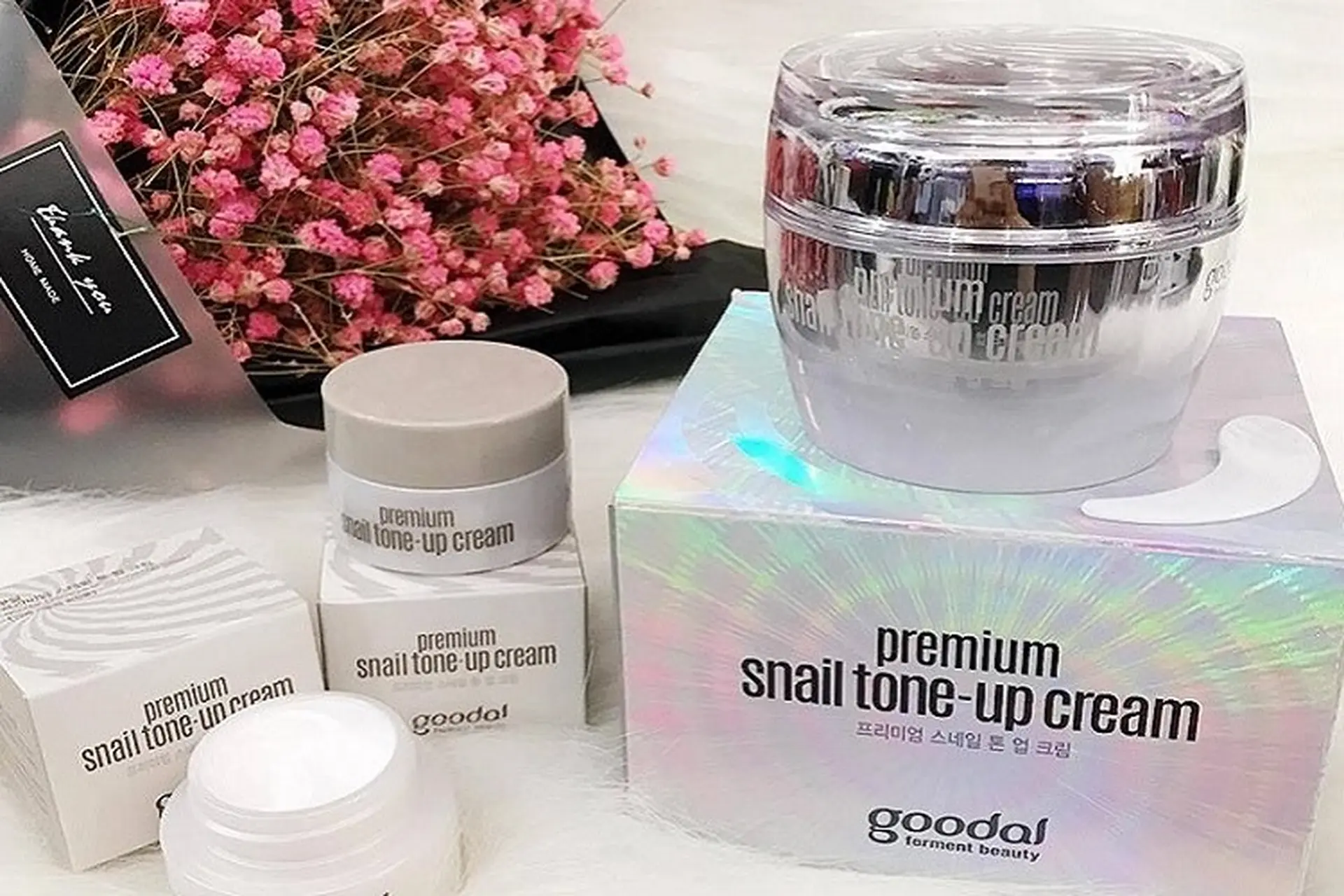 Kem ốc sên Hàn Quốc - Bí quyết dưỡng da sáng mịn của người Hàn