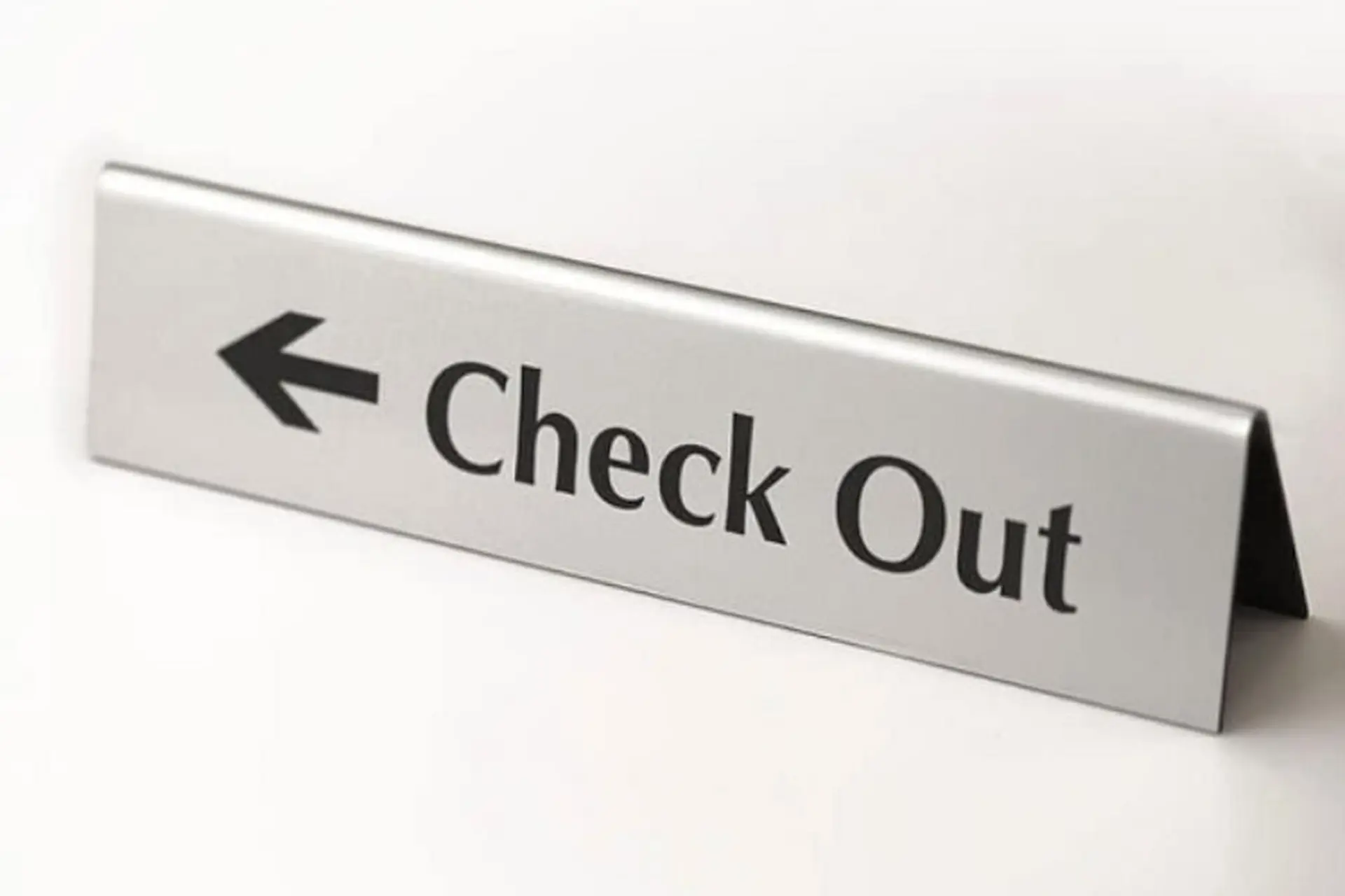 Check out là gì? Quy trình check out khách sạn cập nhật mới nhất