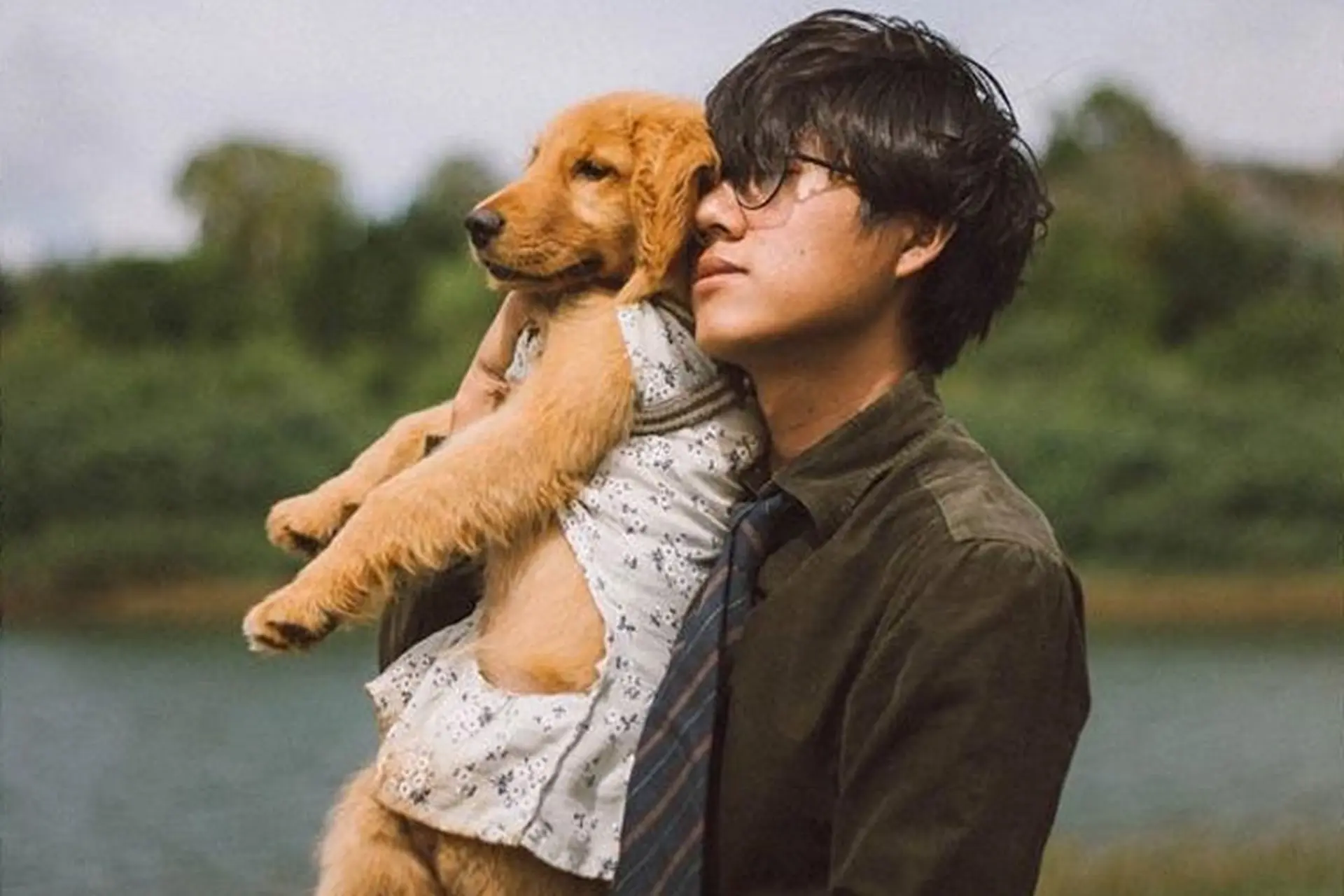 Con sen là gì? Vì sao giới trẻ lại ví von bản thân là "con sen"?