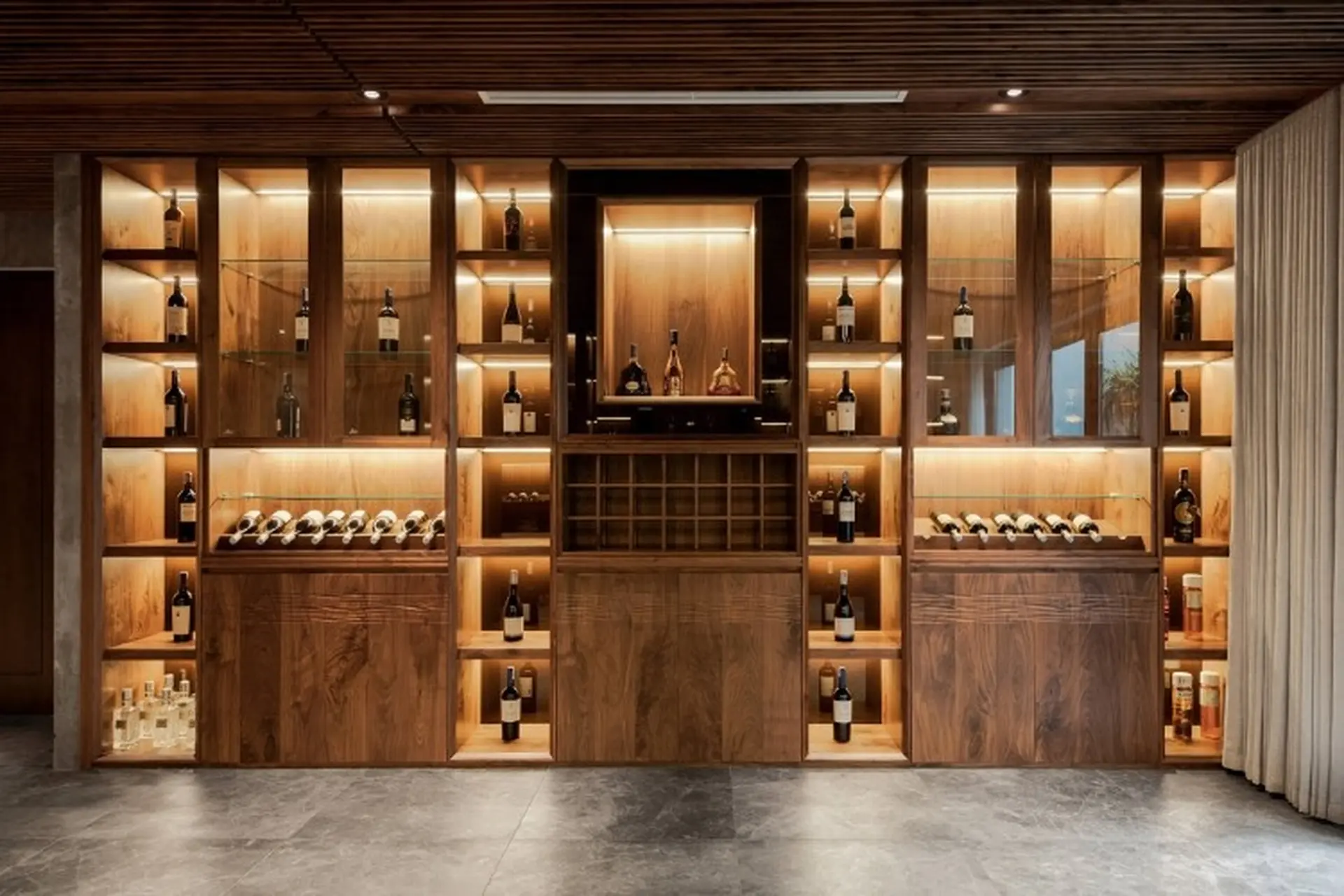 Kích thước tủ rượu bao nhiêu thì đẹp? Các mẹo bảo quản rượu ngon