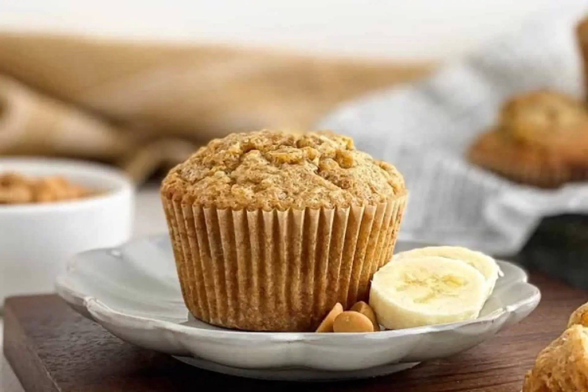 Cách làm bánh muffin chuối socola bằng nồi chiên không dầu