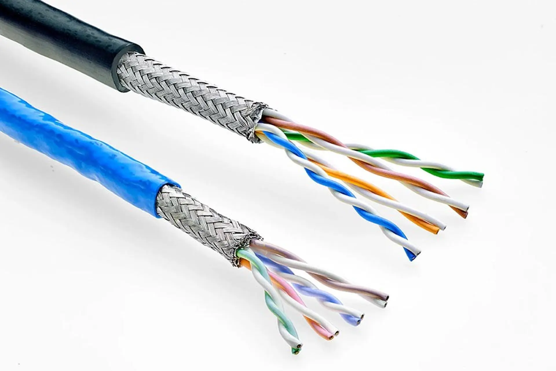Cáp CAT5e: Khái niệm, cấu tạo, công dụng và sự khác biệt với CAT6