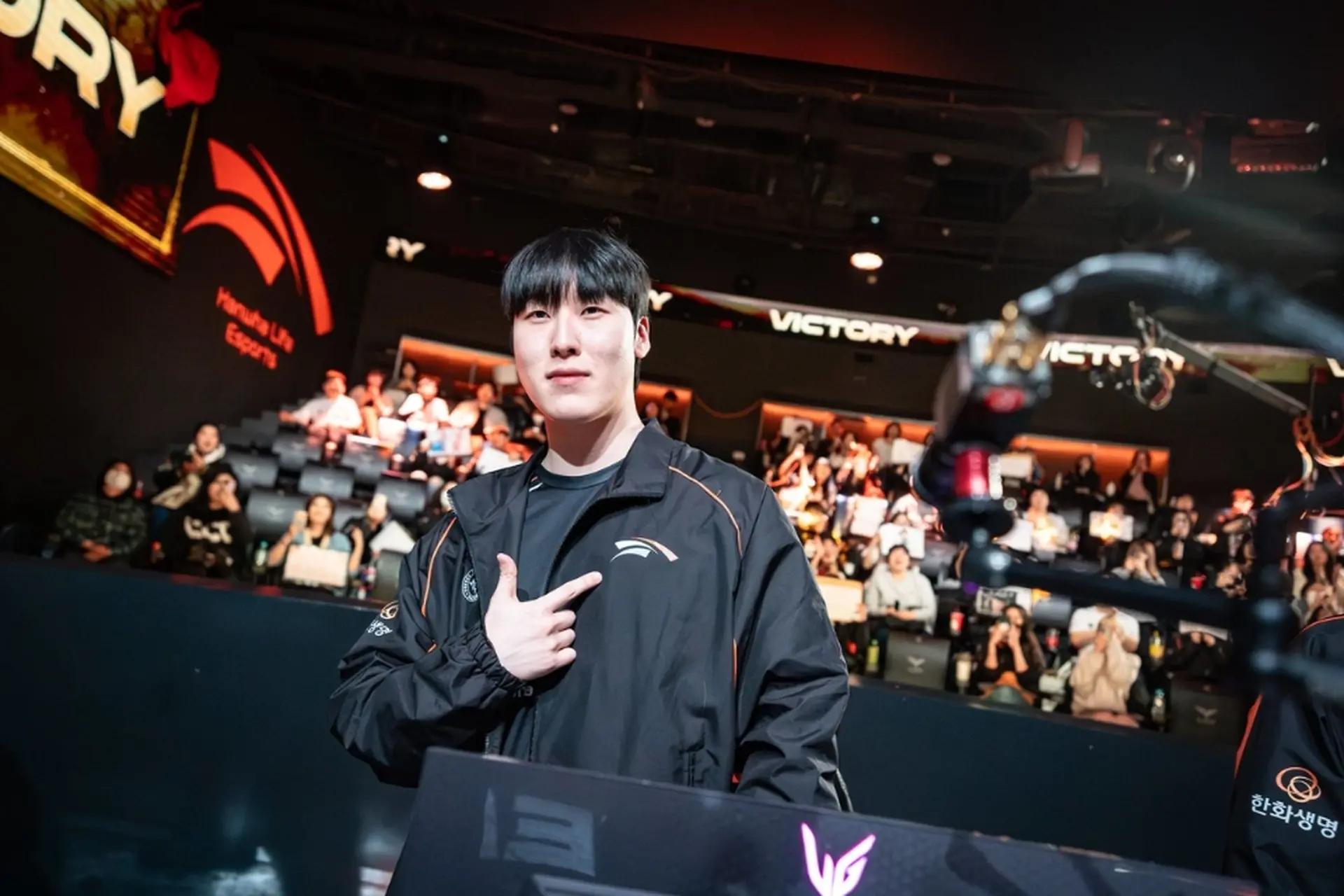 HLE Zeka Lol từ tài năng trẻ Hàn Quốc đến nhà vô địch thế giới