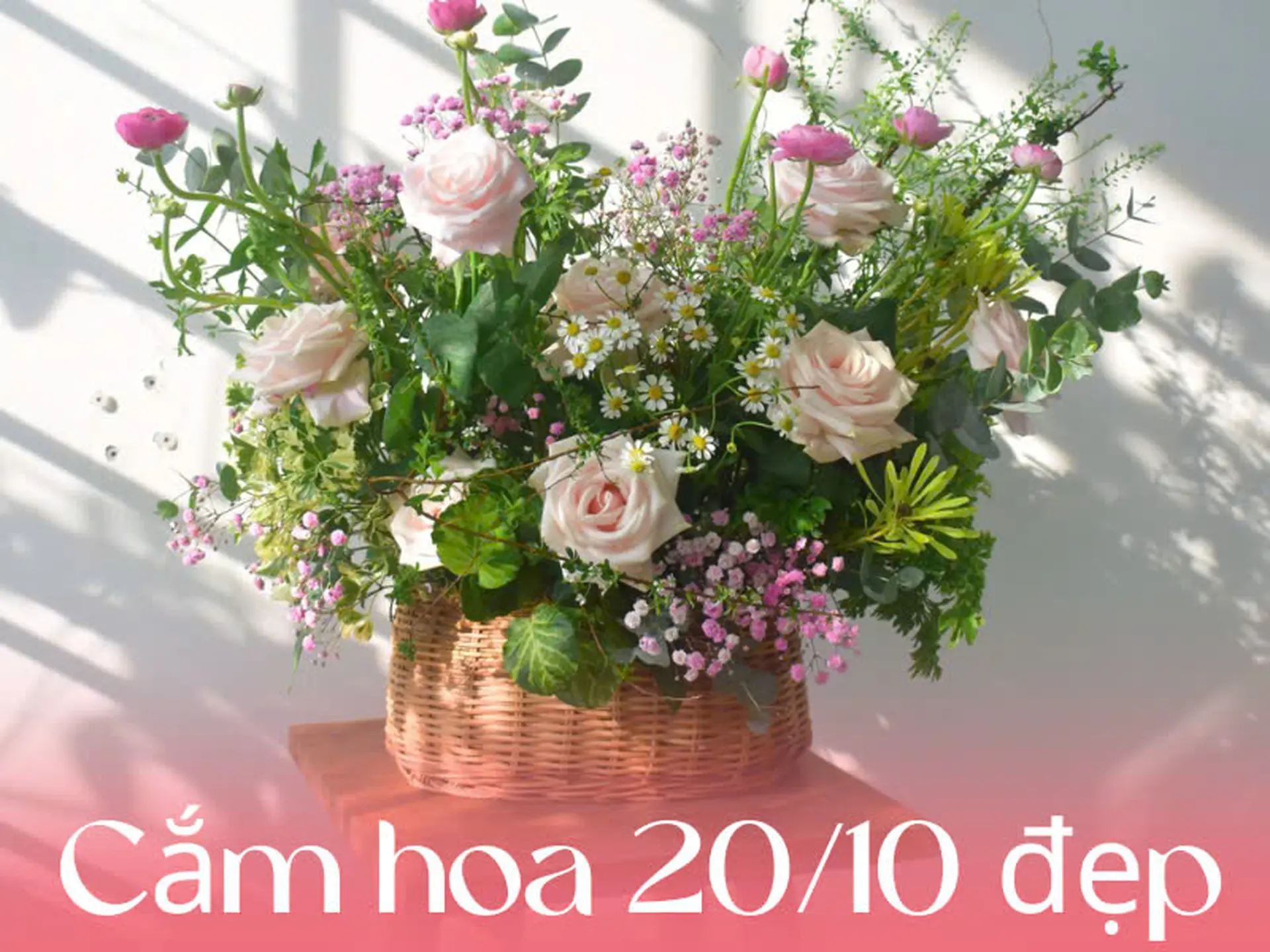 Cắm hoa 20/10 đơn giản: Tổng hợp các cách cắm hoa đẹp lung linh cho người mới bắt đầu