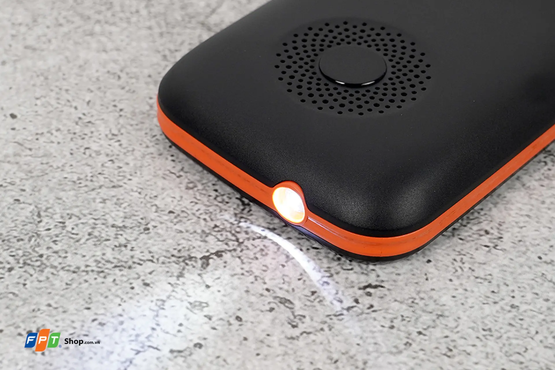 Điện thoại Itel IT8010 4G - Chính hãng, giá siêu rẻ