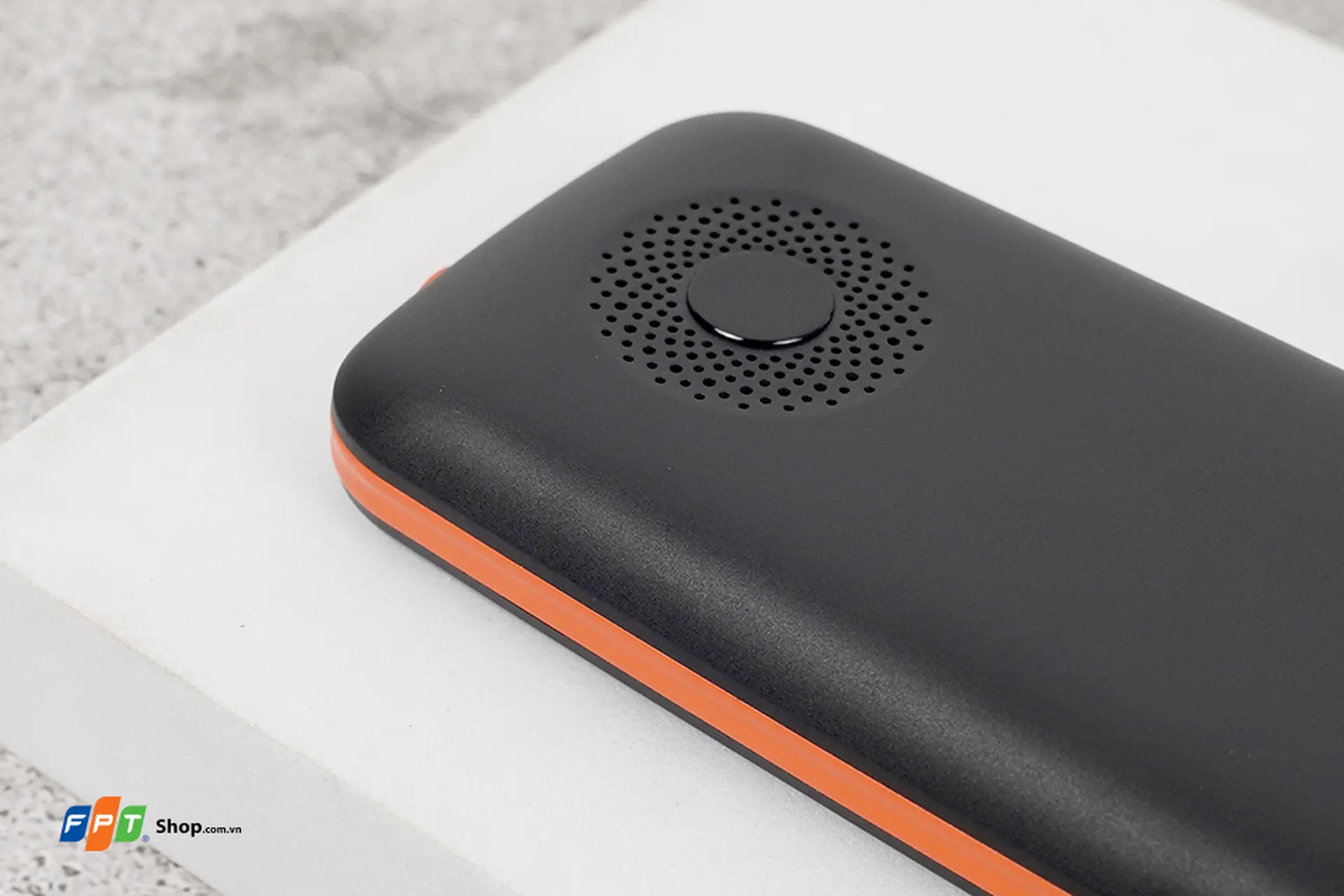 Điện thoại Itel IT8010 4G - Chính hãng, giá siêu rẻ