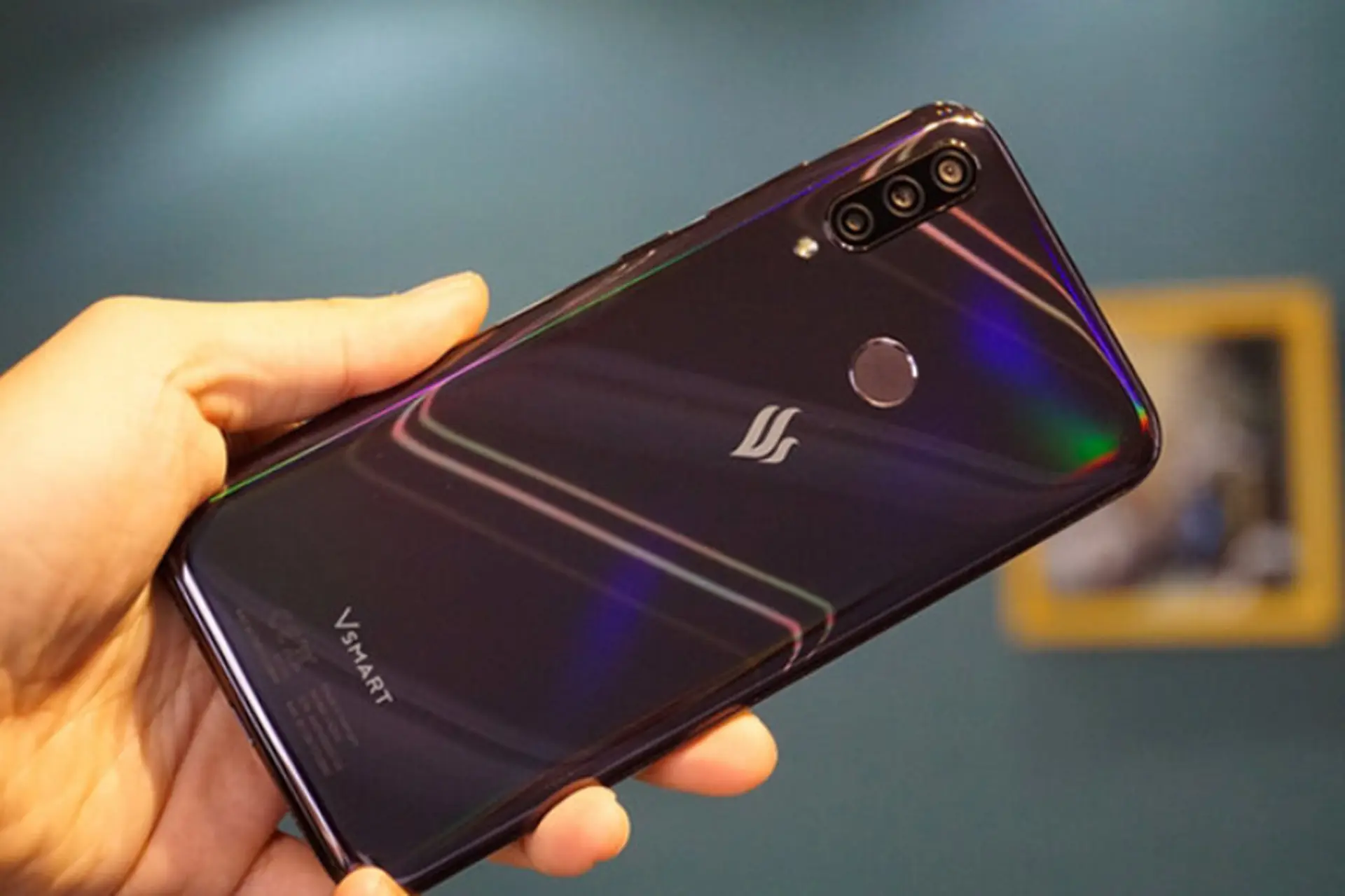 Đánh giá Vsmart Joy 3 năm 2026: Còn phù hợp để mua không?