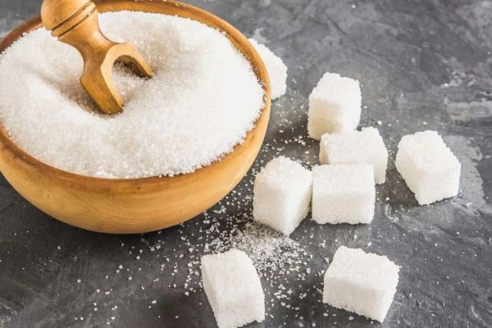 Đường sucrose là gì? Công dụng và các lưu ý khi sử dụng