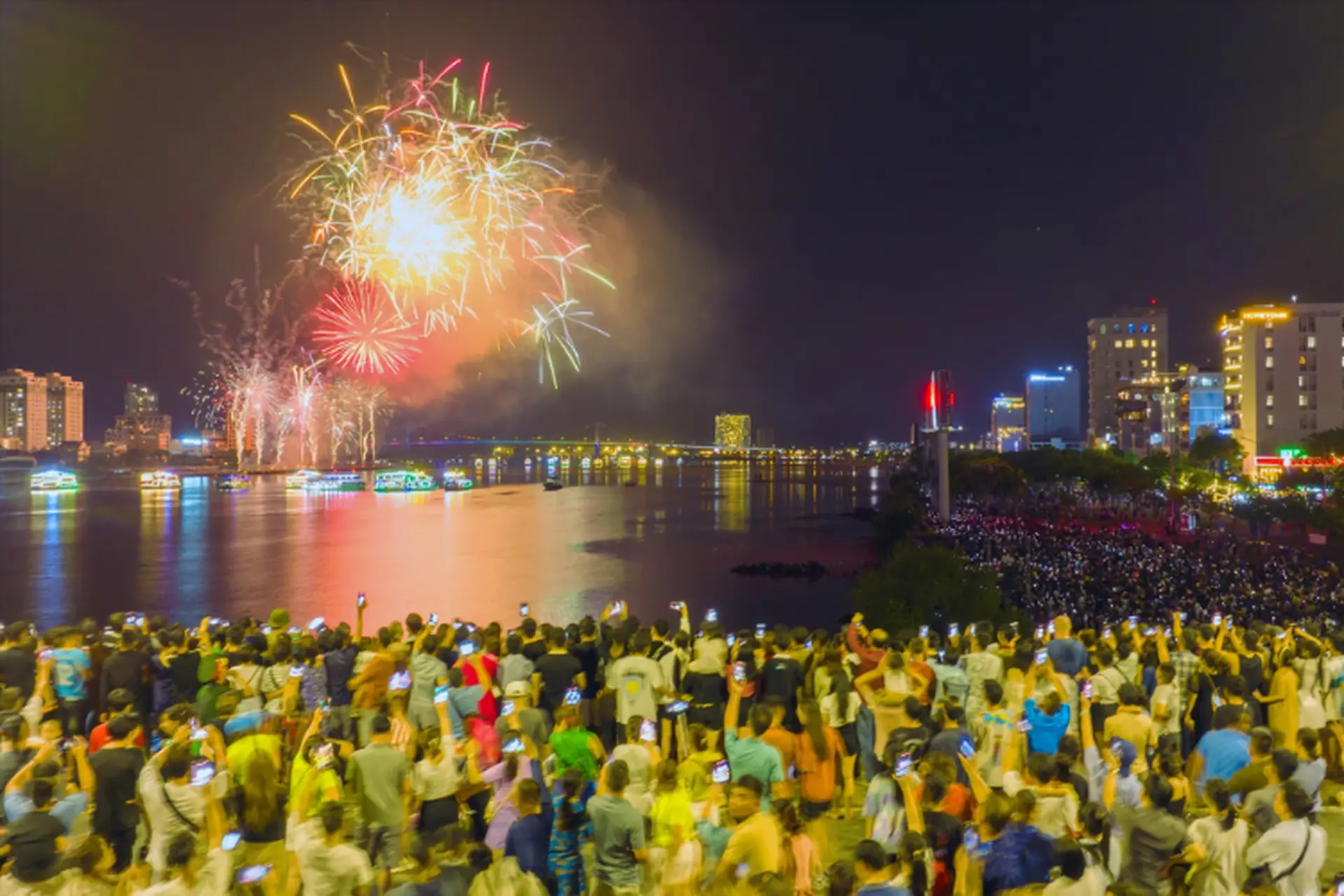 Mass tourism là gì? Góc nhìn toàn diện về du lịch đại chúng