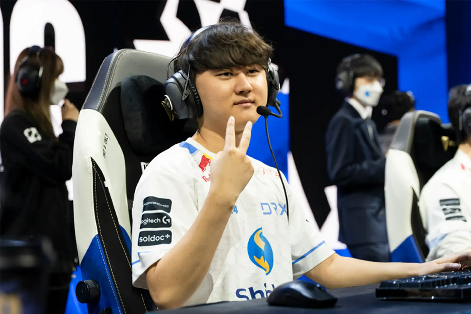 Pyosik LOL là ai? Hành trình đỉnh cao của “Thần rừng” LMHT