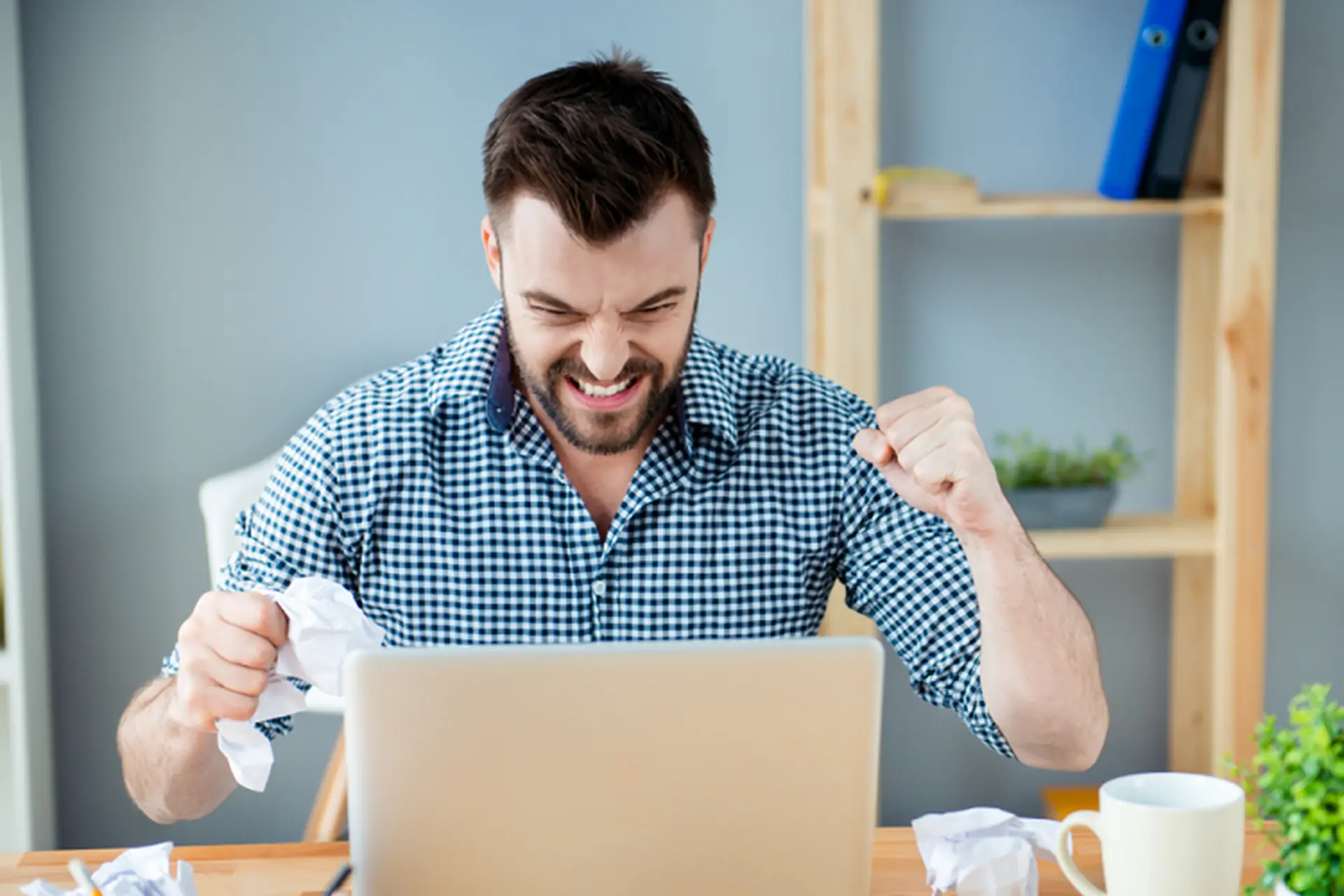 Giải mã Rage Applying: Đừng để giận dữ hay bất mãn làm ảnh hưởng đến sự ...