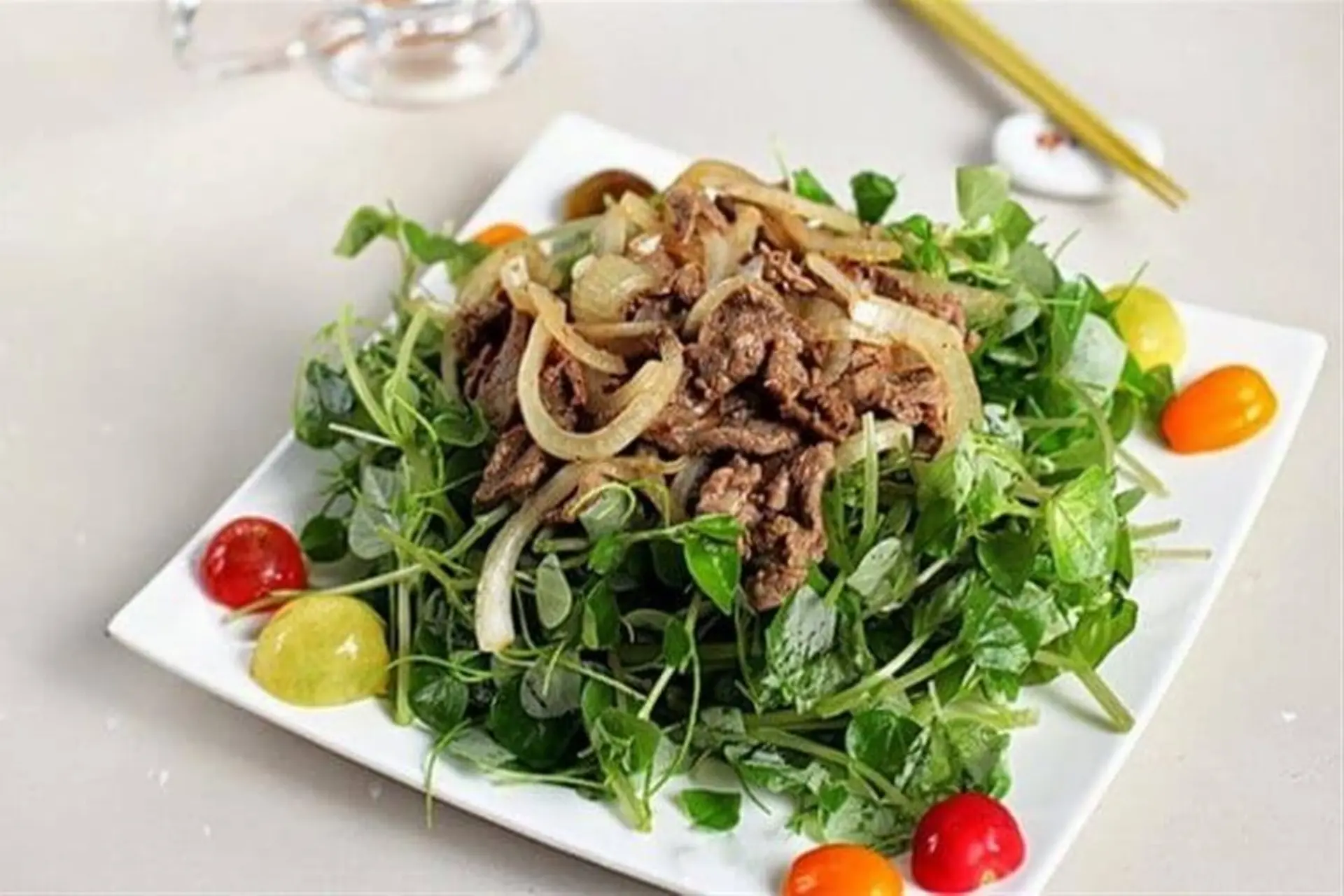 Rau càng cua xào thịt bò – Món ăn đơn giản, bổ dưỡng cho bữa cơm gia đình