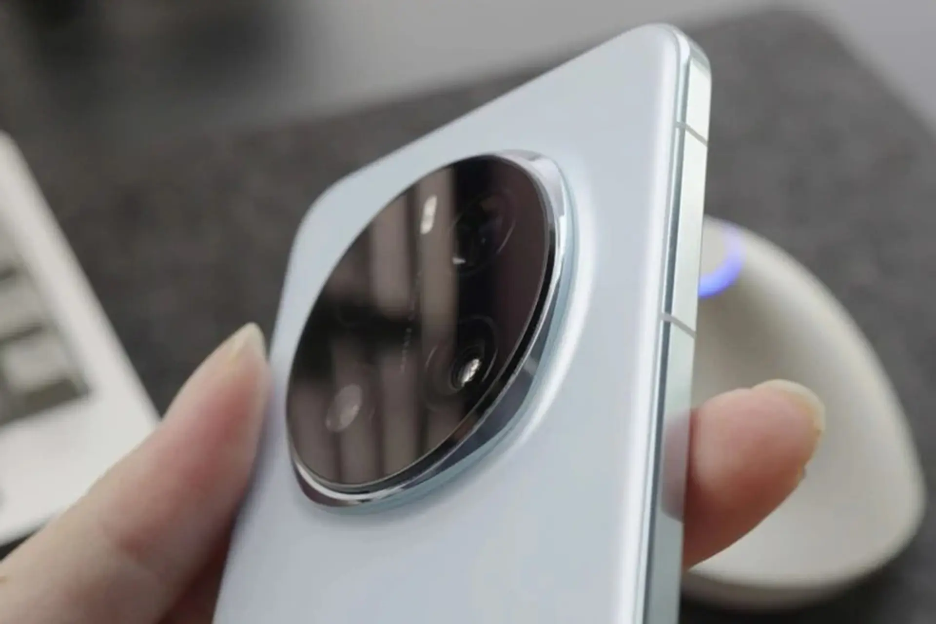 Rò rỉ camera HONOR Magic8 Pro: Camera tiềm vọng 200MP, Snapdragon 8 Elite 2