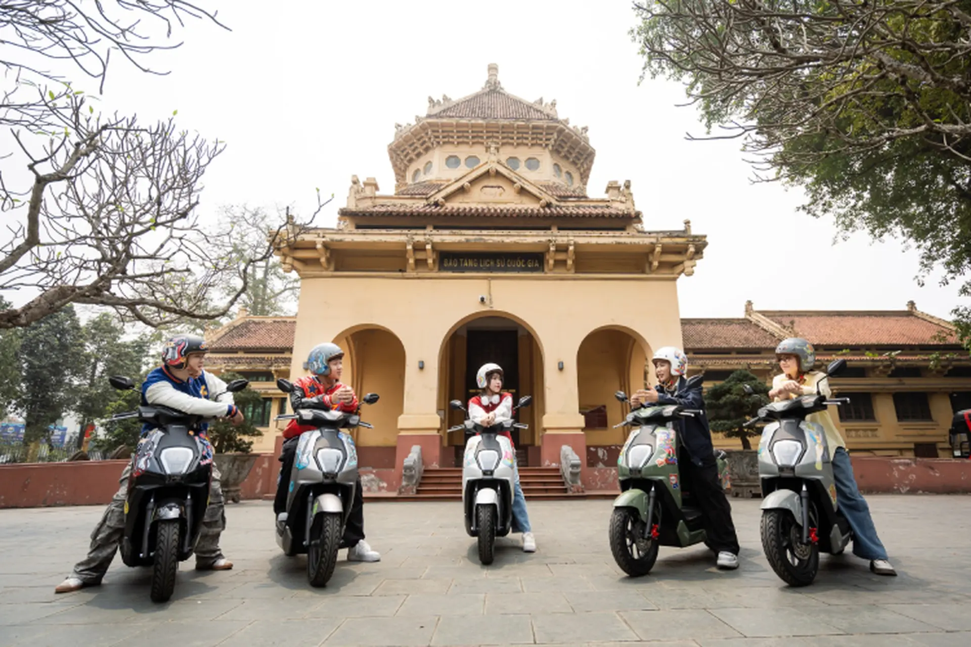 Xe điện ICON e có đặc điểm gì? Dòng xe điện dành cho học sinh