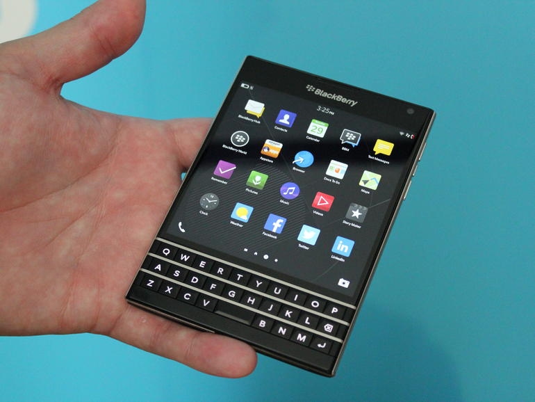 Thông điệp đẳng cấp Dâu Đen được lan tỏa qua Blackberry Passport