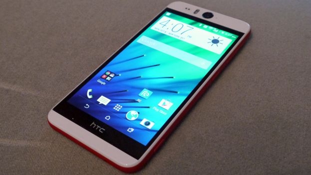 HTC khiến các đối thủ hoang mang cực độ với Desire EYE