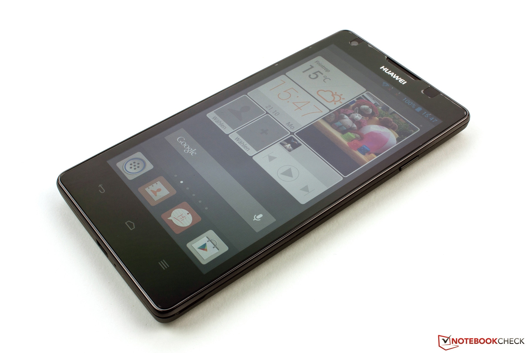Cùng mổ xẻ Huawei Ascend G700