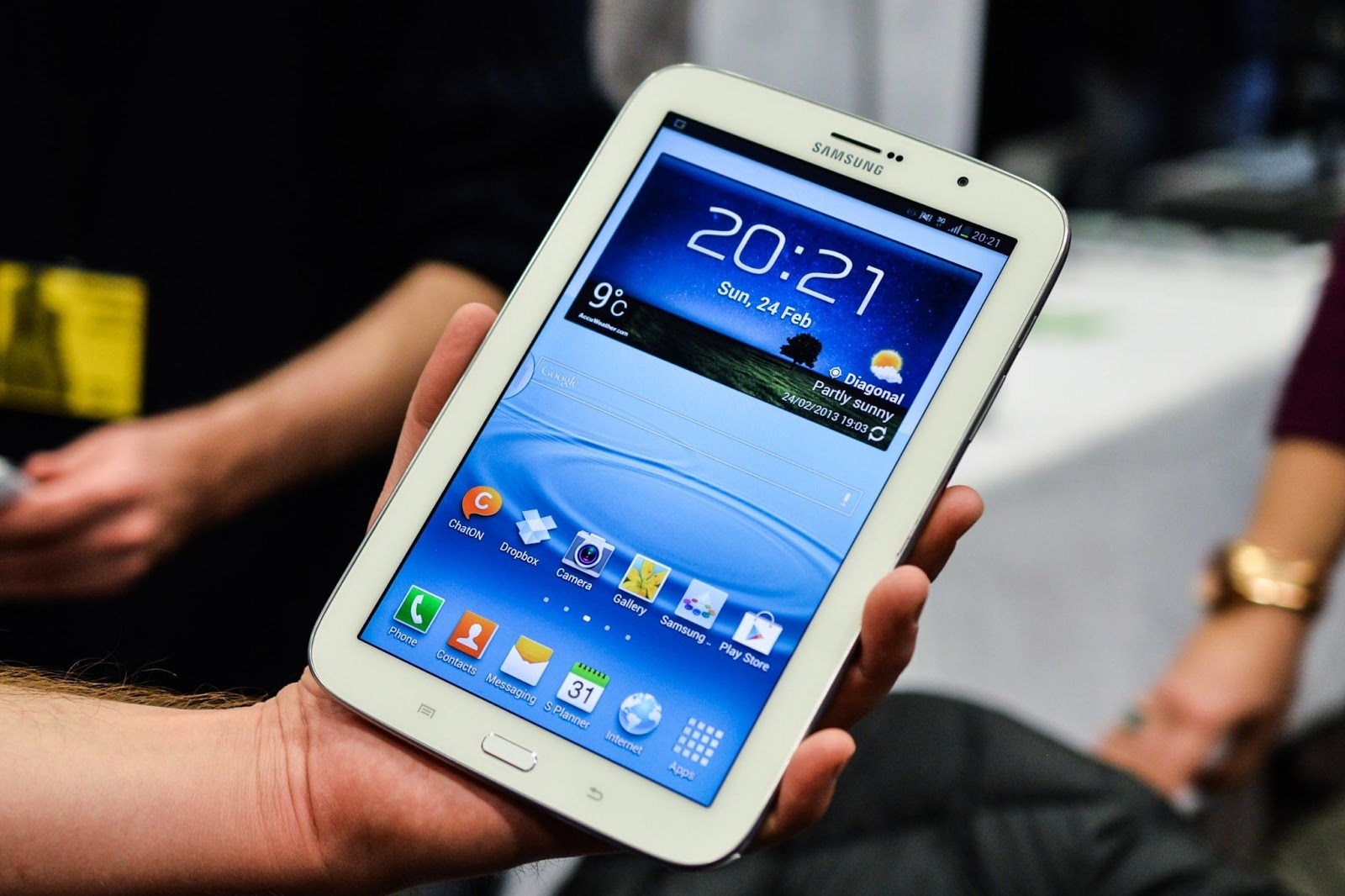 Tại sao người dùng nên mua Samsung Galaxy Note 8.0 N5100