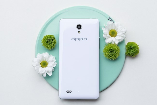 OPPO Joy 3 - Smartphone giá rẻ nhỏ gọn trong lòng bàn tay